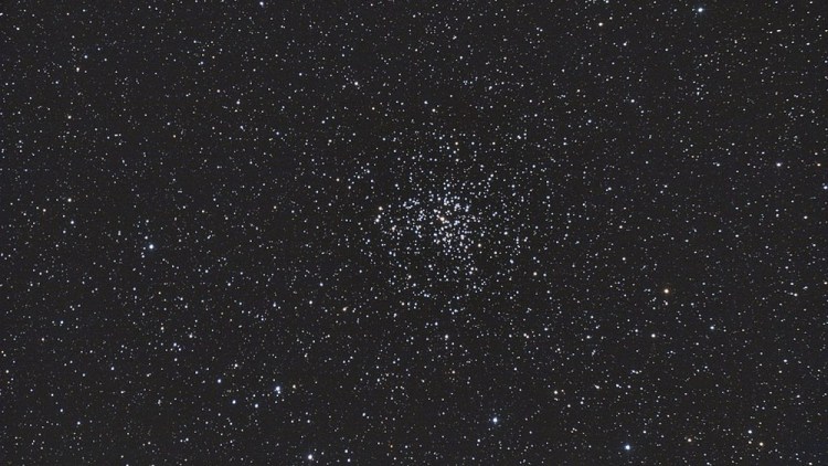 Messier 37 (NGC 2099): A Diamond Starburst in Auriga – The Garden ...