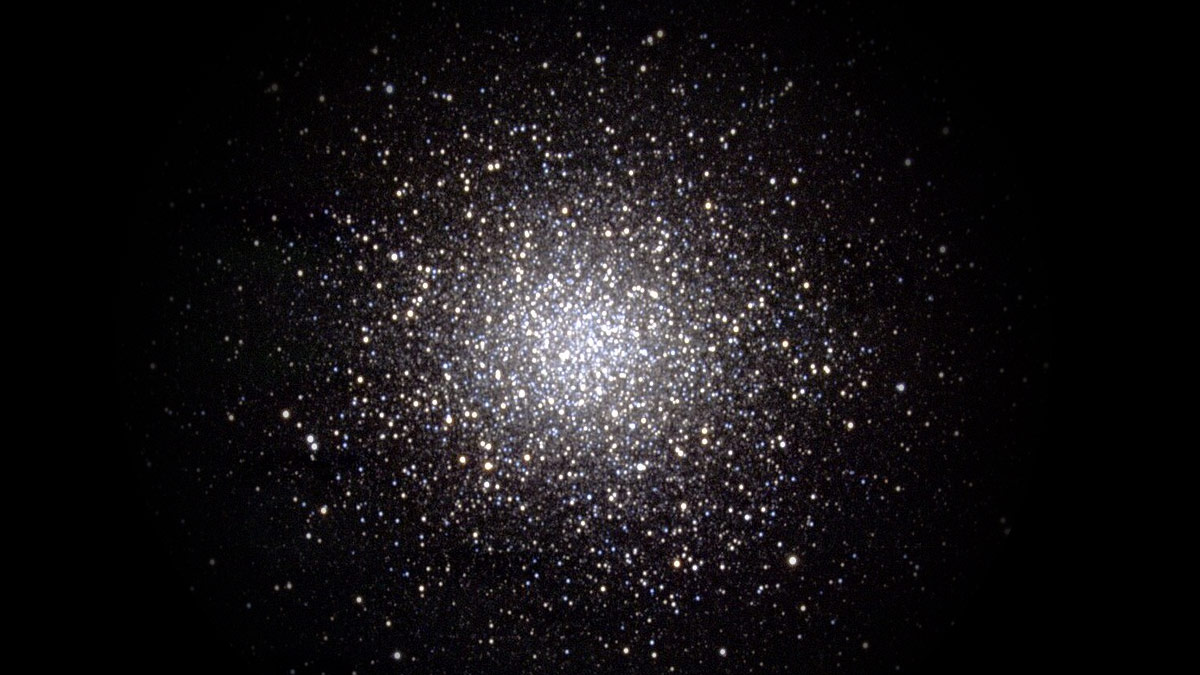 Messier 14 (NGC 6402): Globular Cluster with an Elongated Glow – The ...